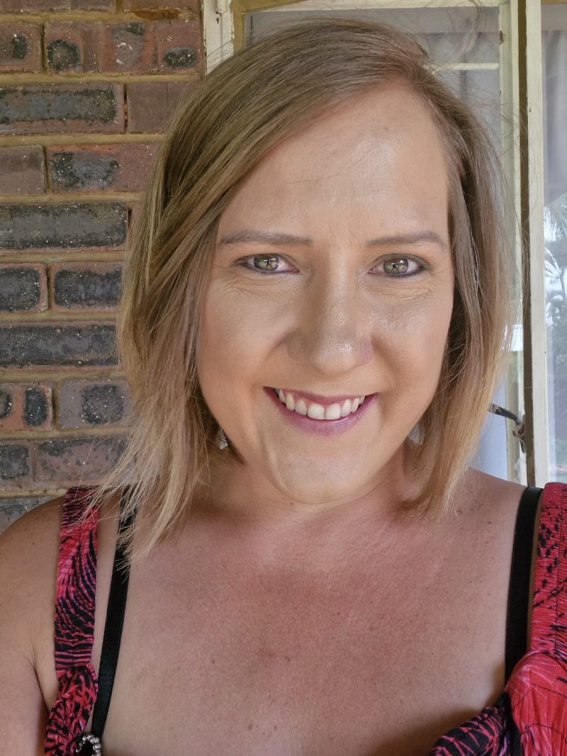 DatingBuzz South Africa - Member Profile: RockerGirl